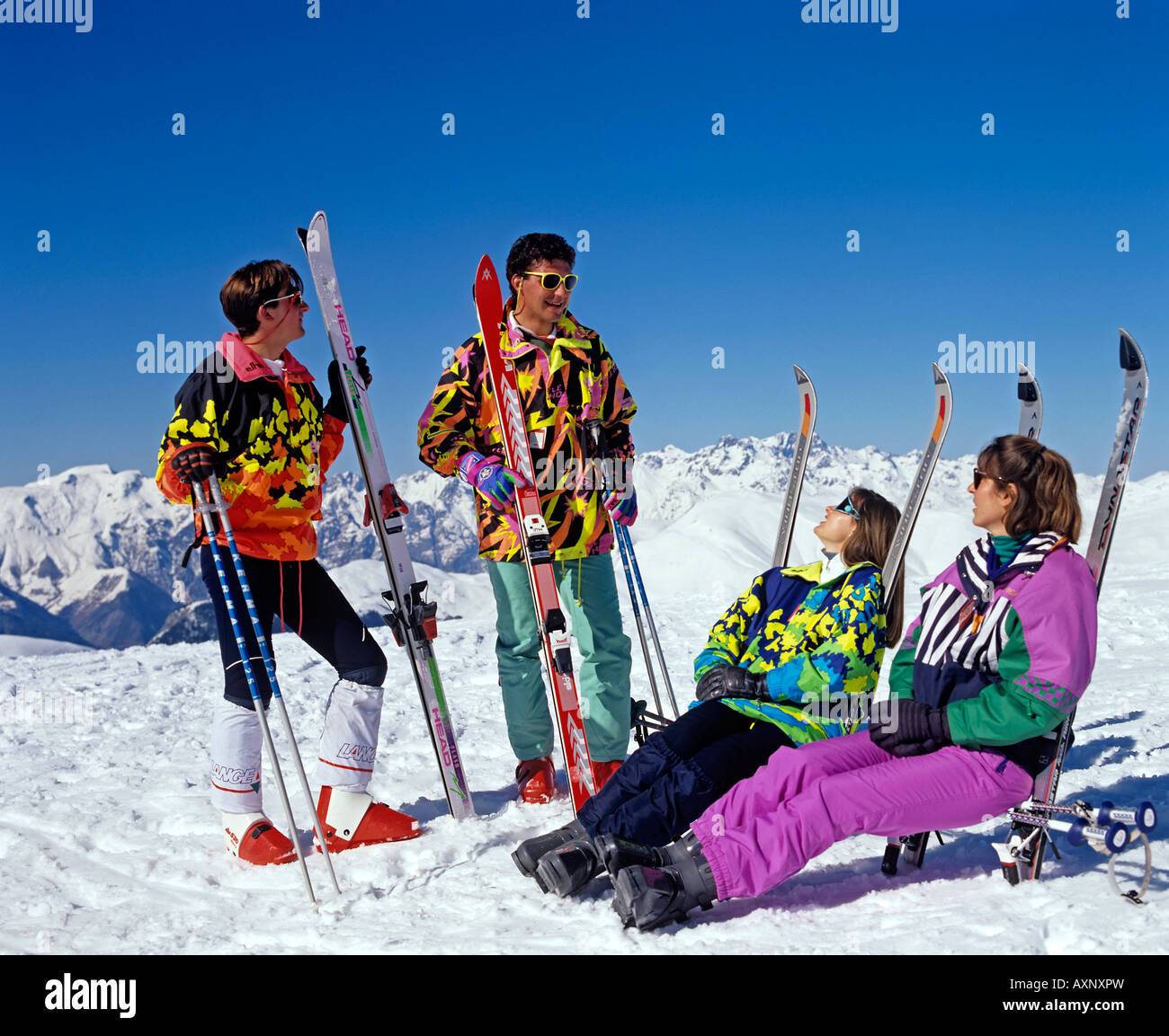 0295 Skiers group Stock Photo - Alamy