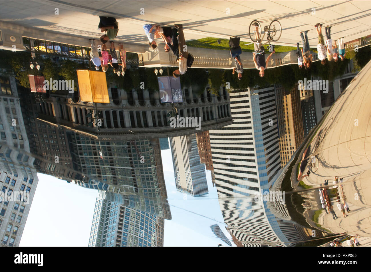 SCULPTURE Chicago Illinois Distorted reflections in Cloud Gate ...