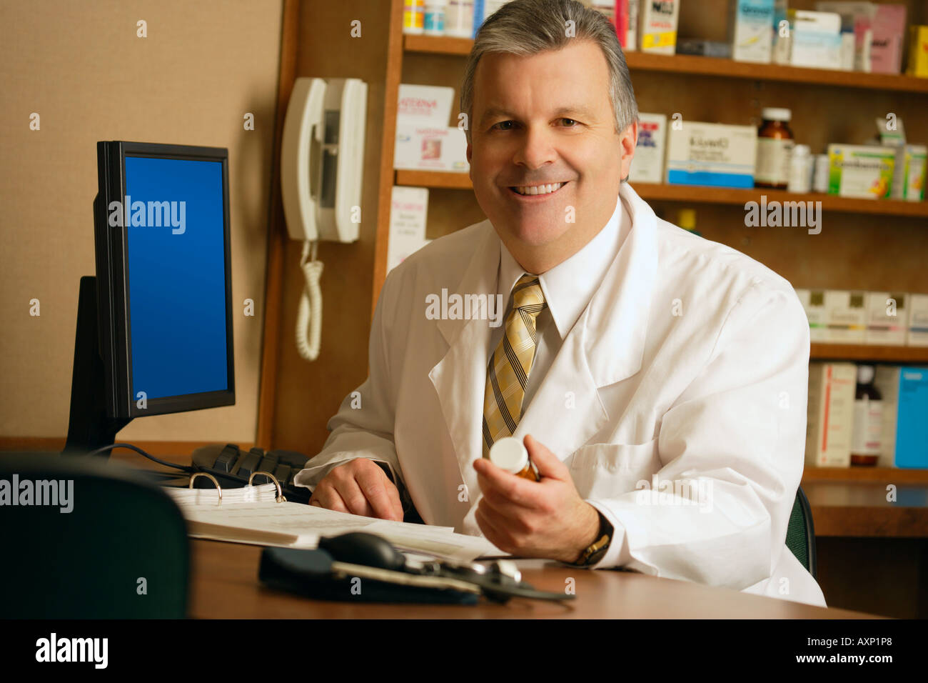 Apothecary pharmacy pharmacists pharmacy pharmacists chemists ...