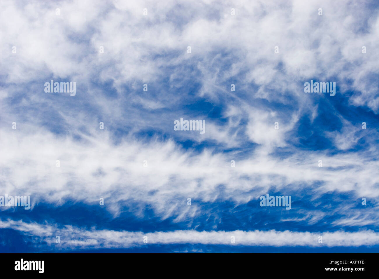 Cirro hi-res stock photography and images - Alamy