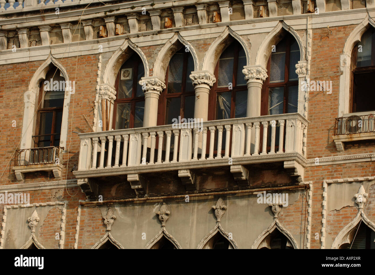 Palazzo Giustinian Canal Grande Venice Italy Stock Photo - Alamy