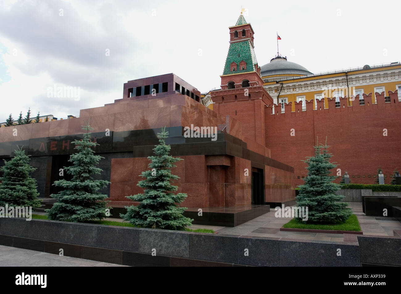 The resting place of Vladimir Lenin Red Square Moscow Stock Photo - Alamy