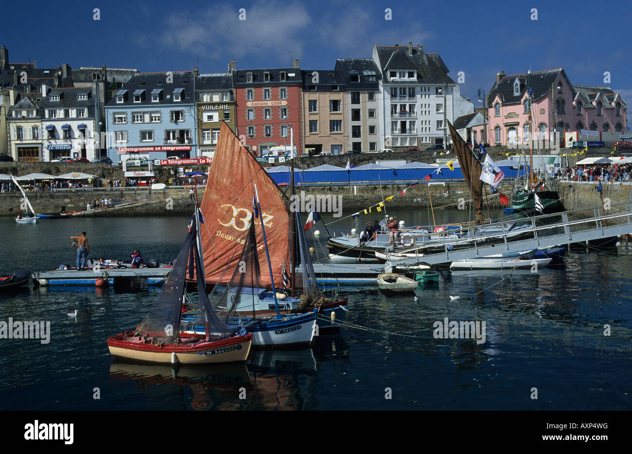 Brittany Finistere coast Douarnenez Stock Photo - Alamy