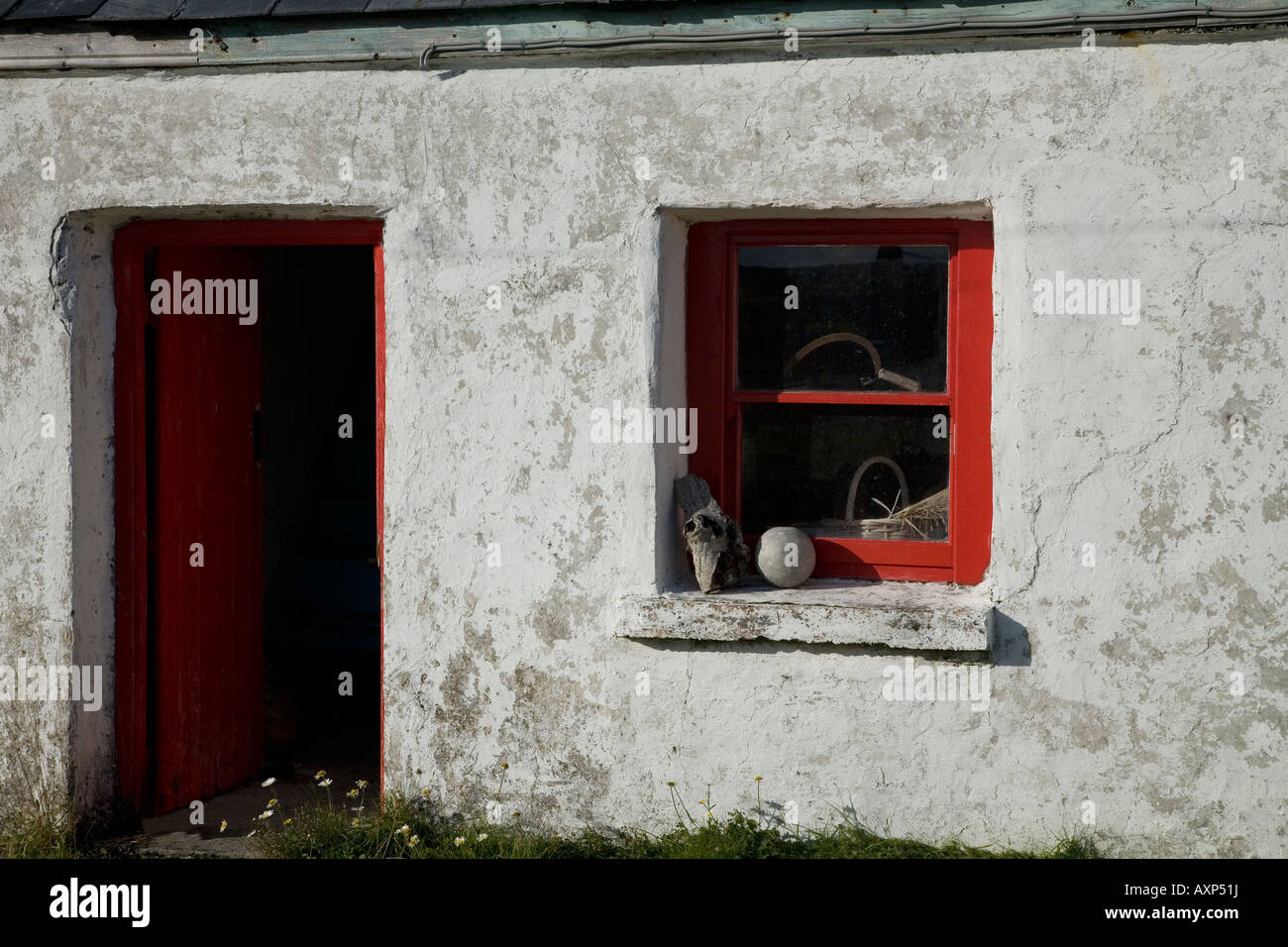 Welcome to our cottage hi-res stock photography and images - Alamy