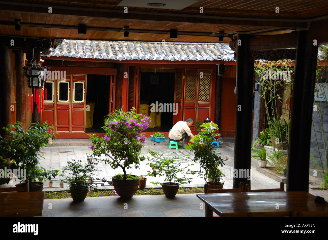 Traditional Chinese Courtyard House High Resolution Stock Photography ...