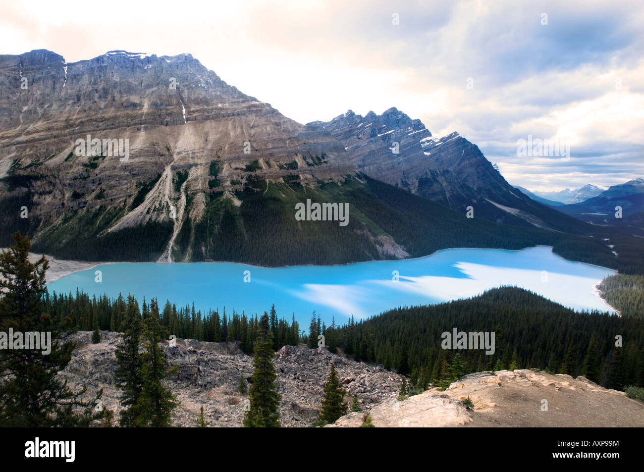 Bow summit pass hi-res stock photography and images - Alamy