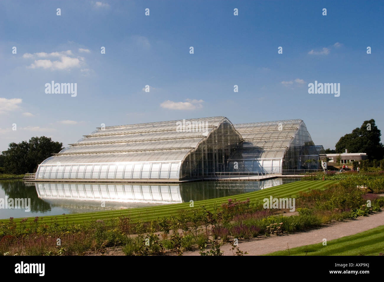 The Glasshouse RHS Wisley Gardens Surrey GB UK Stock Photo - Alamy