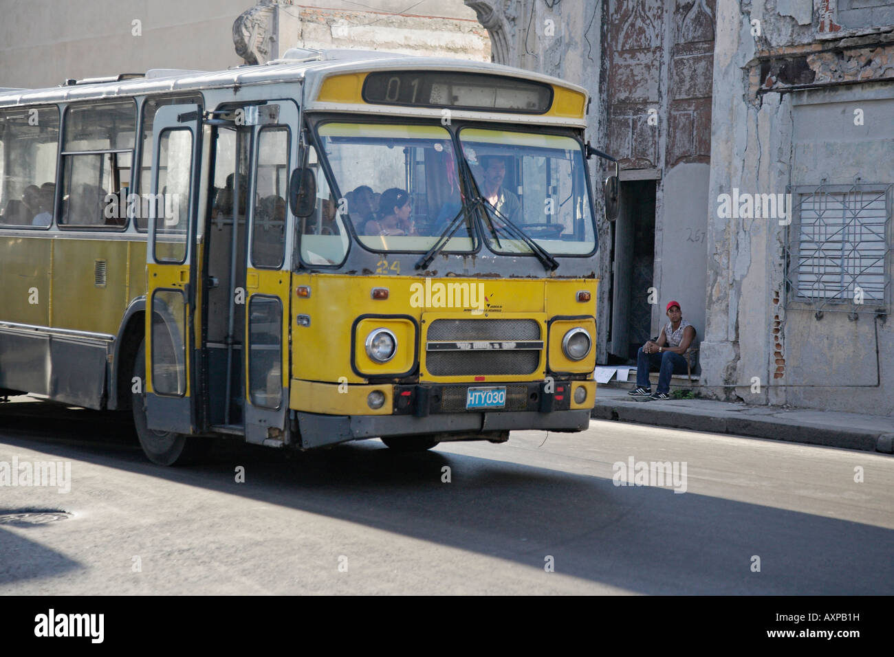 Bus communism cuba cuban cuban hi-res stock photography and images - Alamy