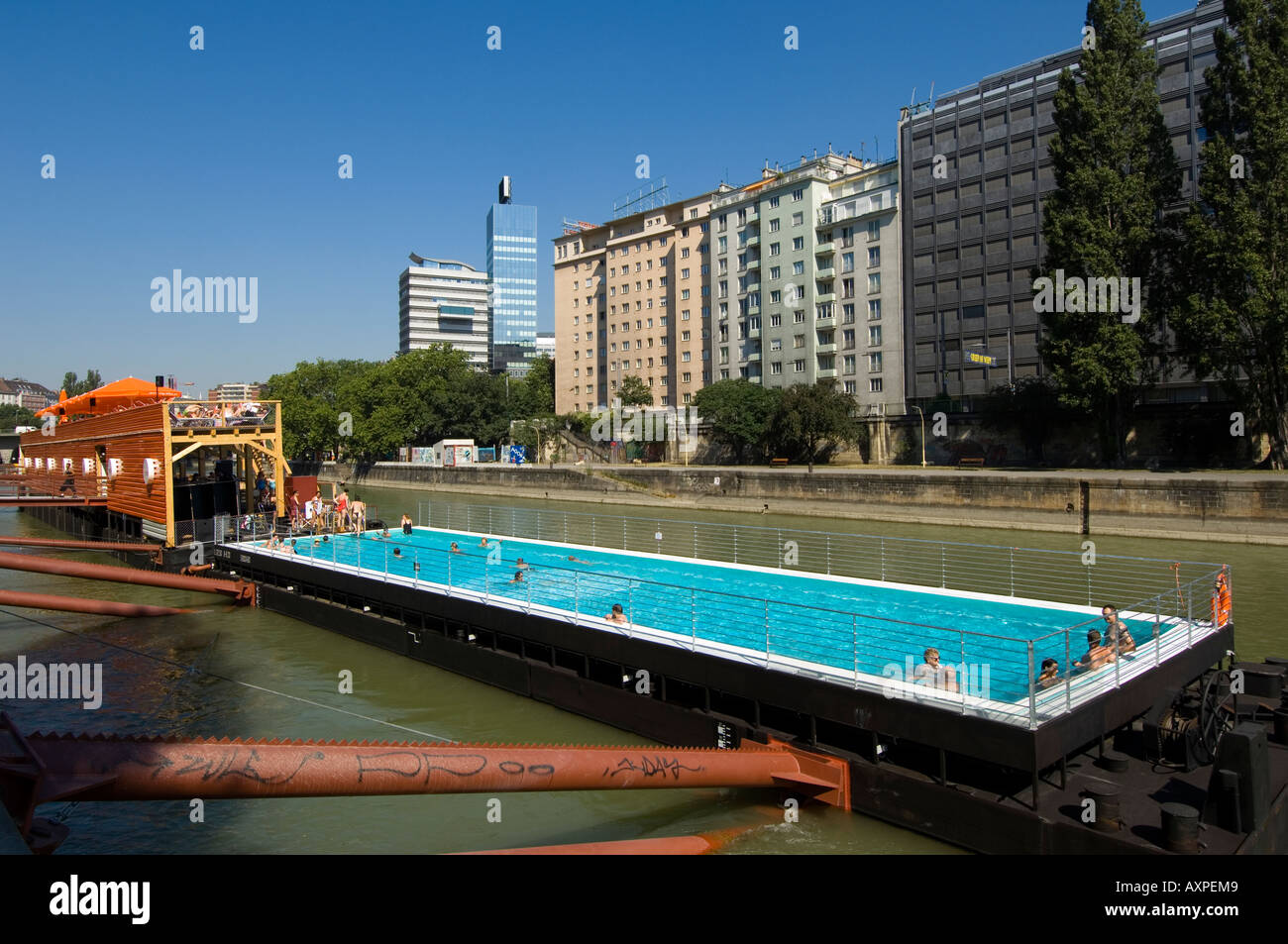 Vienna, swimming pool on the Danube Channel Stock Photo - Alamy