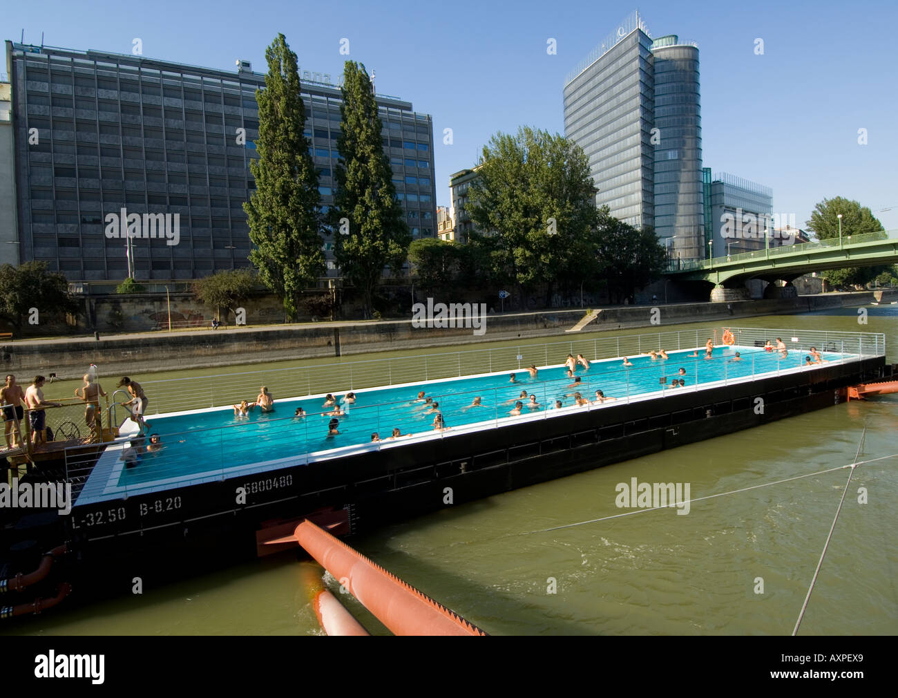 Vienna, swimming pool on the Danube Channel Stock Photo - Alamy
