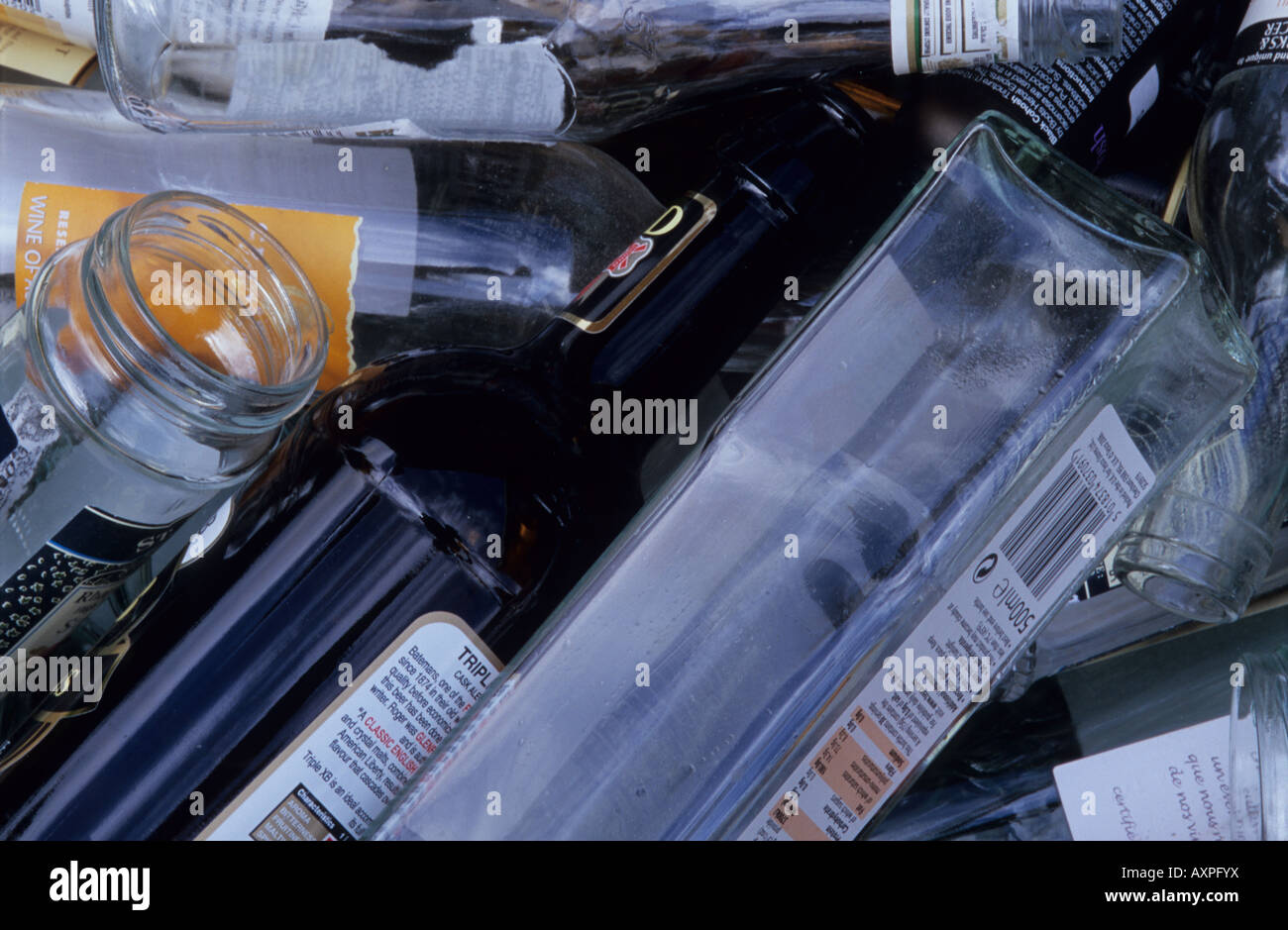 Glass jar recycling hi-res stock photography and images - Alamy