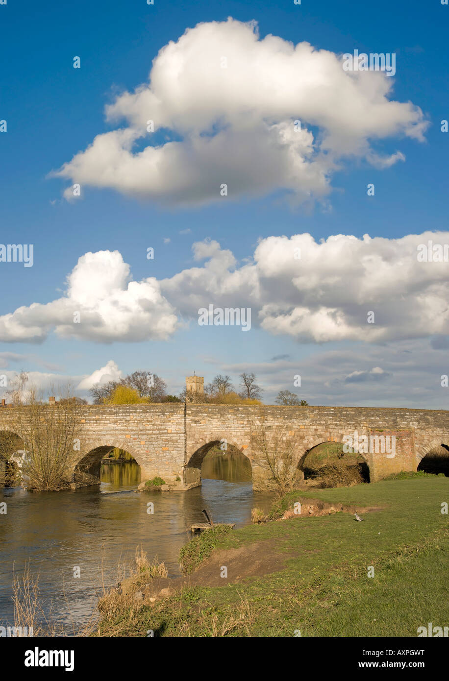 Bridge at bidford hi-res stock photography and images - Alamy