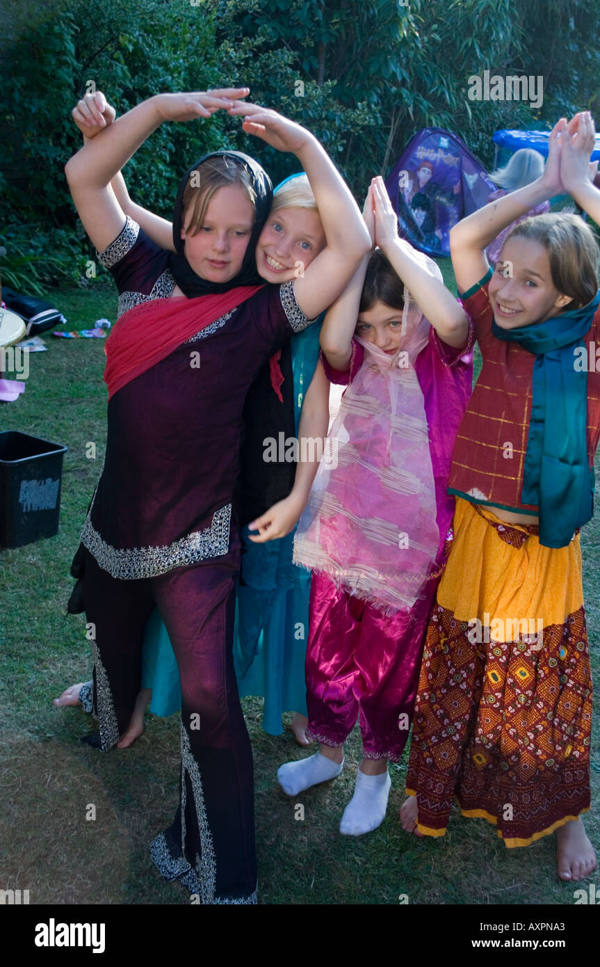 Play princesses hi-res stock photography and images - Alamy