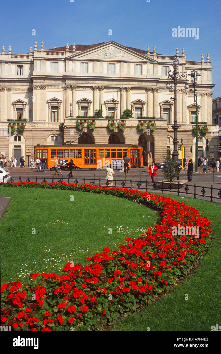 Europe Italy Lombardia Milan La scala opera house Stock Photo - Alamy