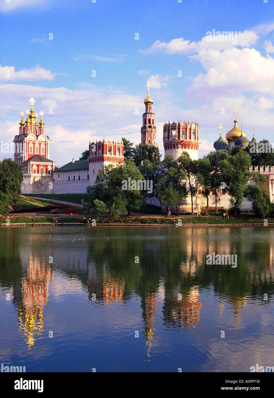Novodevichy cemetery moscow hi-res stock photography and images - Alamy