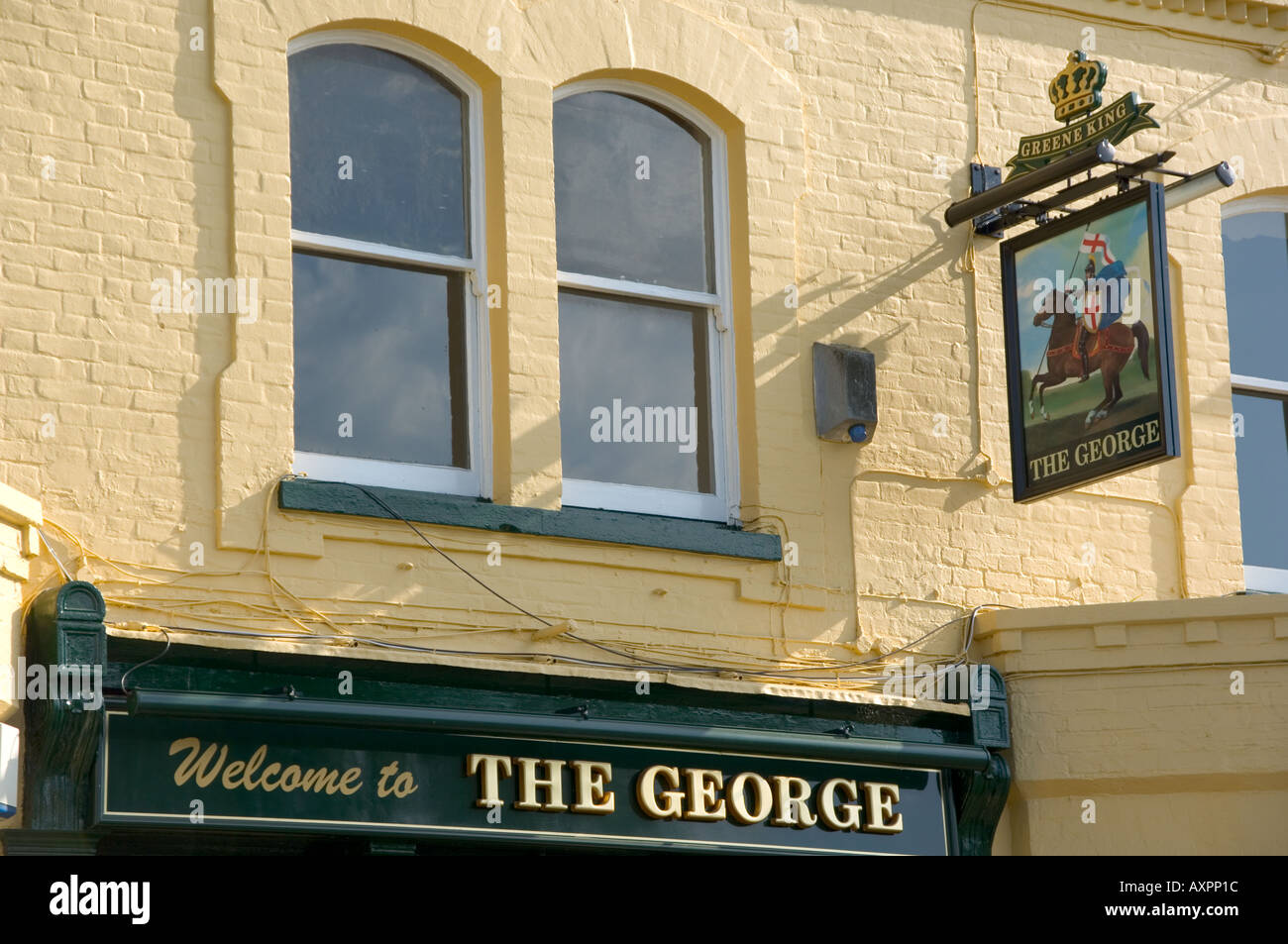 english pub architectural detail the george Stock Photo - Alamy