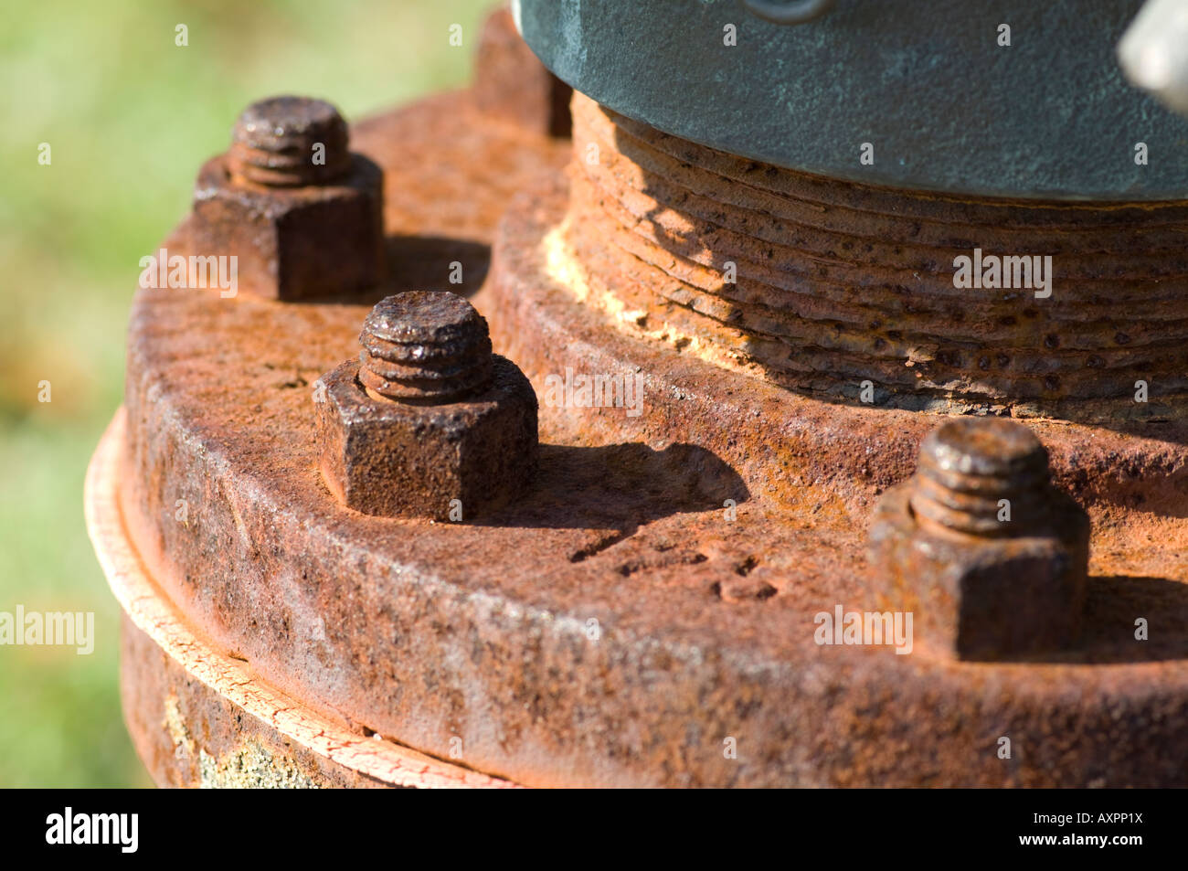 rusted nuts and bolts Stock Photo - Alamy
