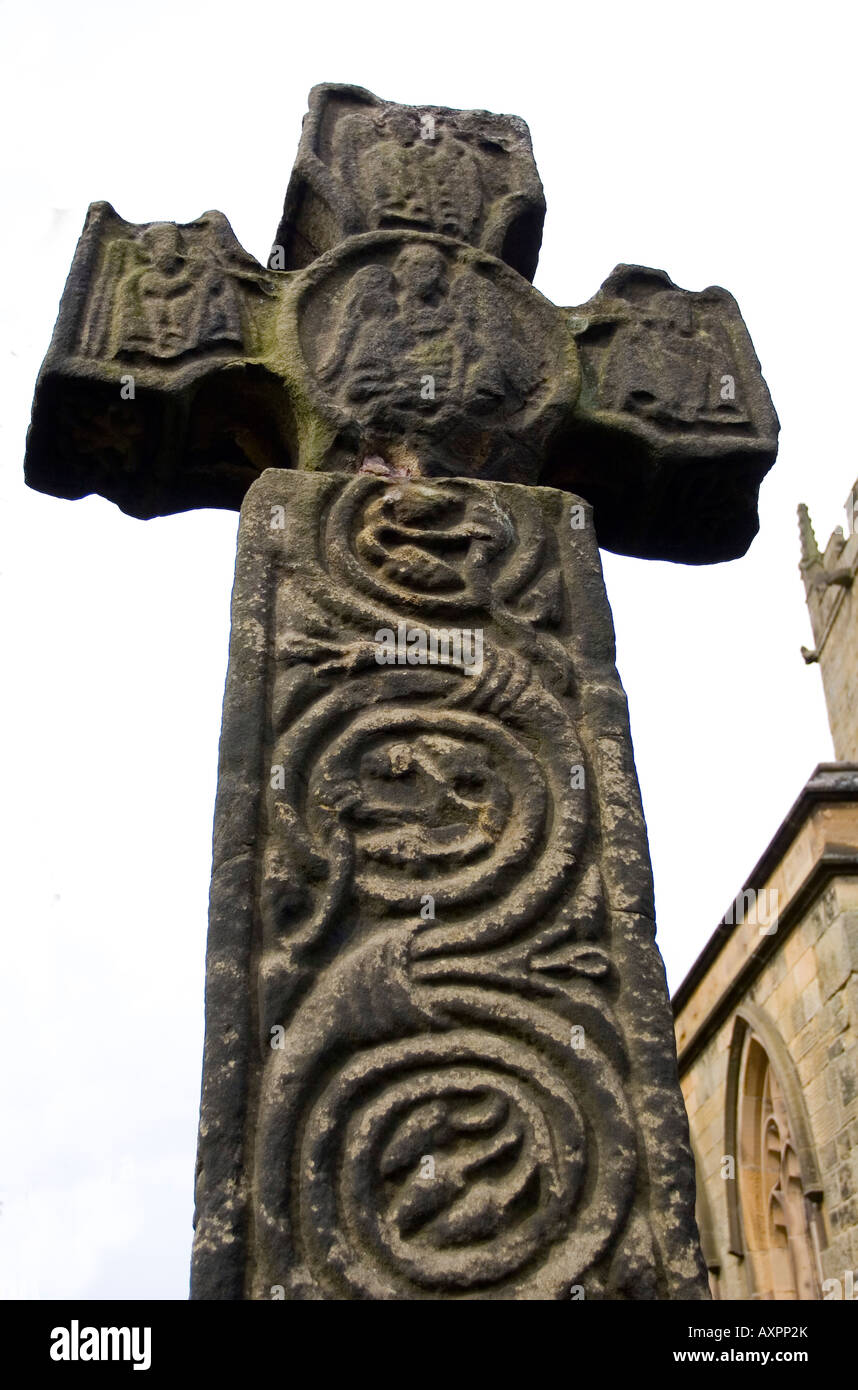 Saxon Cross in St Lawrence Church Yard, Eyam, Plague Village, Peak ...