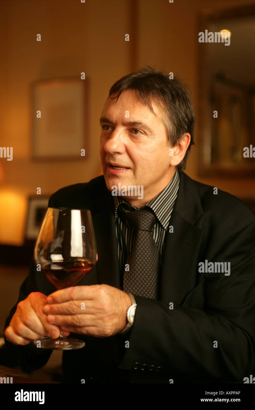 Raymond glass hi-res stock photography and images - Alamy