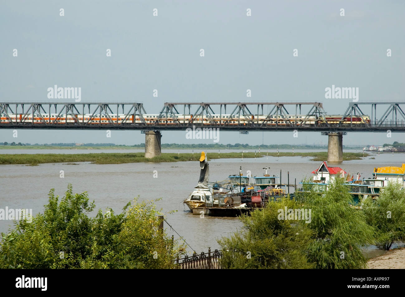 Songhua river in harbin hi-res stock photography and images - Alamy