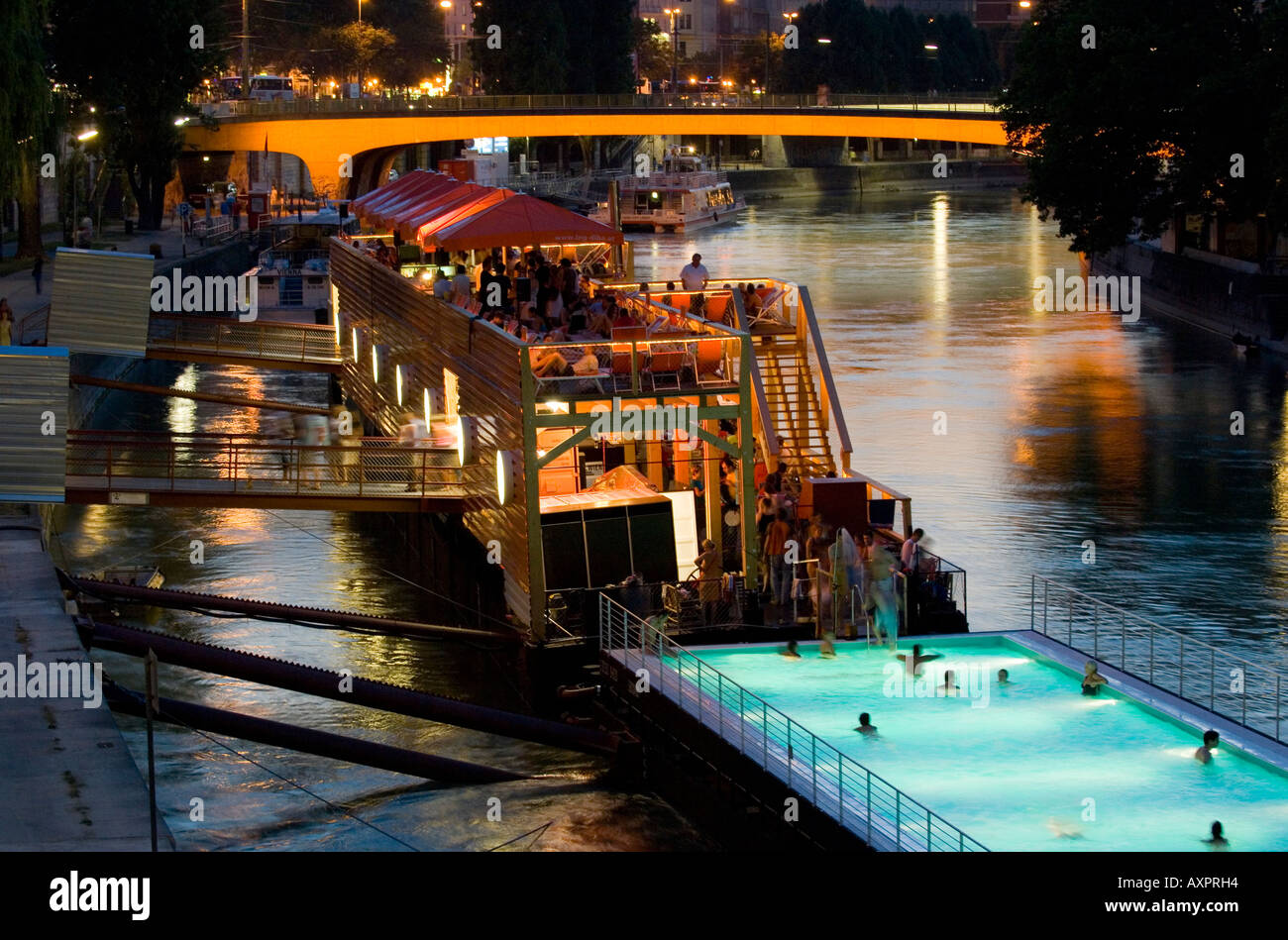 Vienna, swimming pool on the Danube Channel Stock Photo - Alamy
