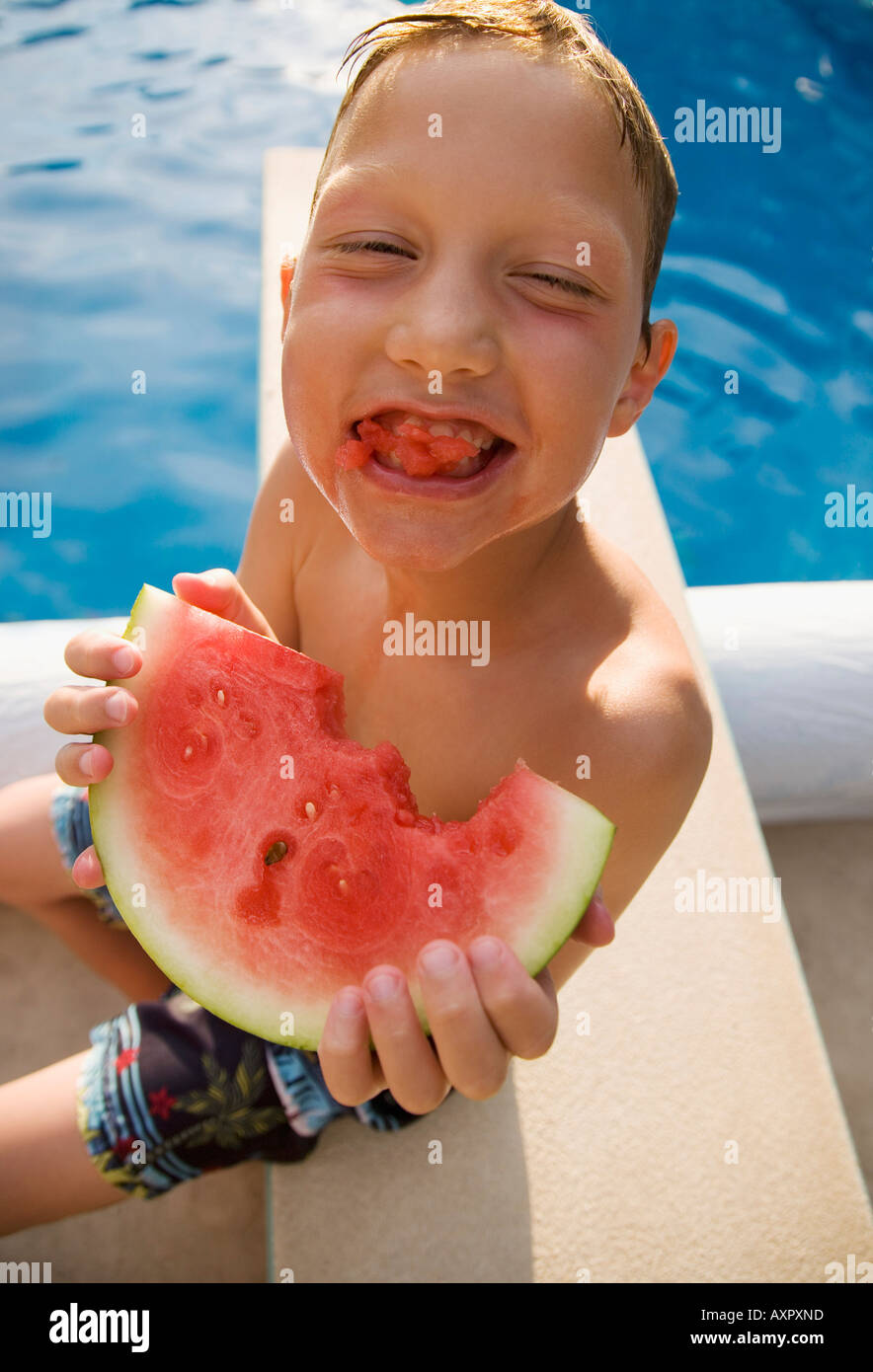 Children eating fruit messy hi-res stock photography and images - Alamy