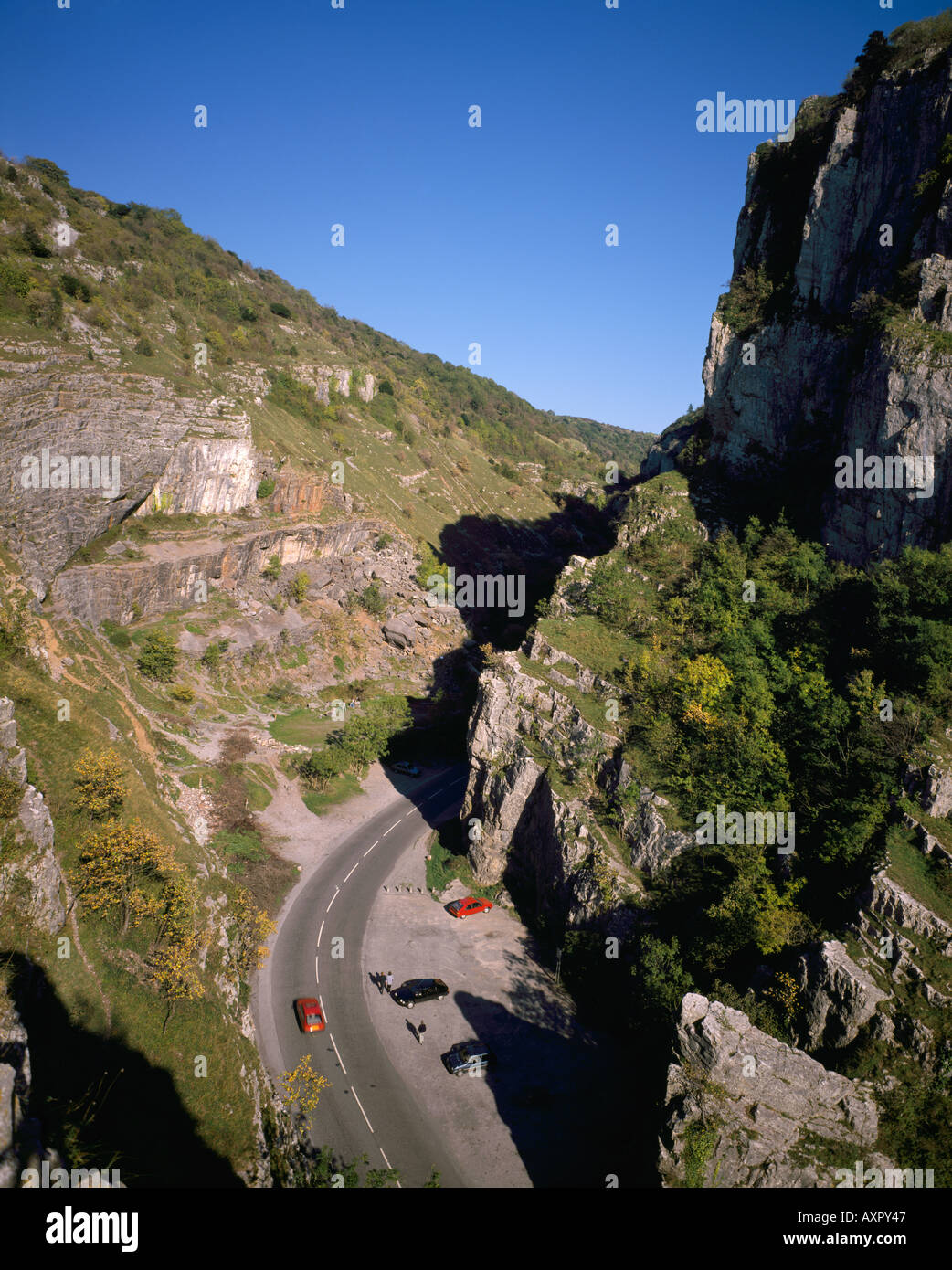 The towering limestone show piece Cliffs at Cheddar Gorge Stock Photo ...