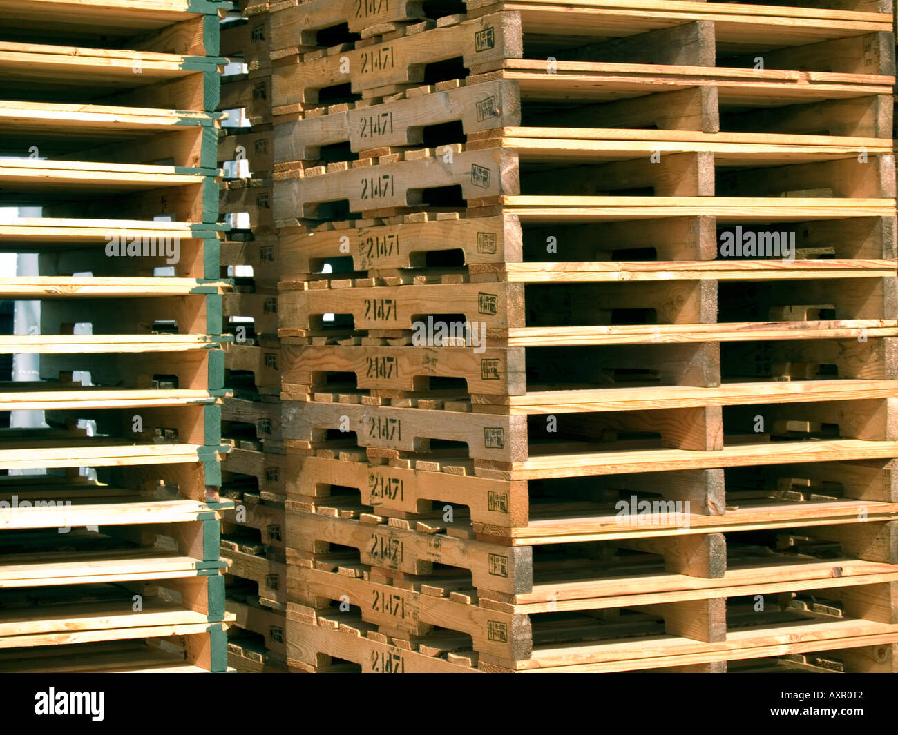 Stacks of wooden palettes Stock Photo - Alamy