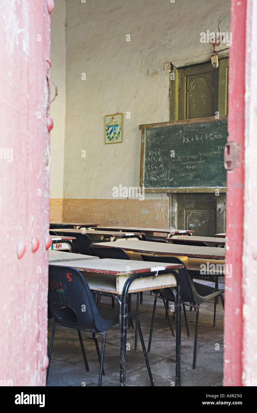 Classroom conditions hi-res stock photography and images - Alamy