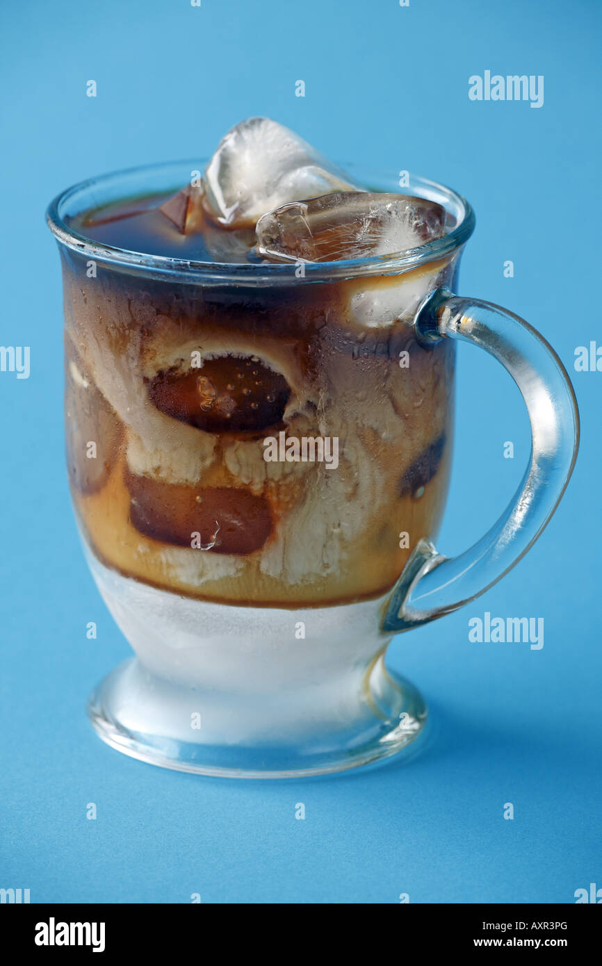 Coffee and ice cubes hi-res stock photography and images - Alamy