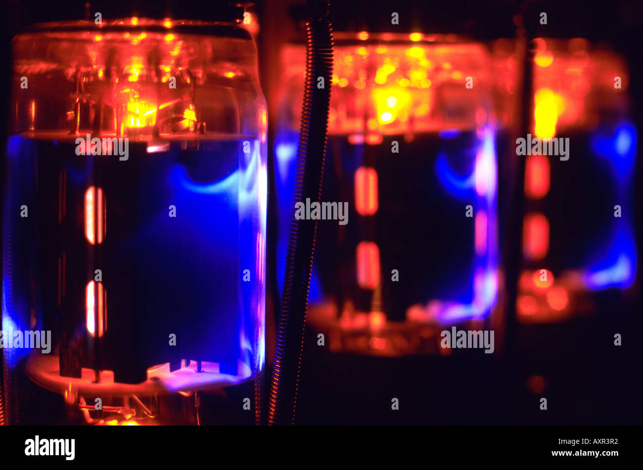Vacuum tubes glowing hi-res stock photography and images - Alamy