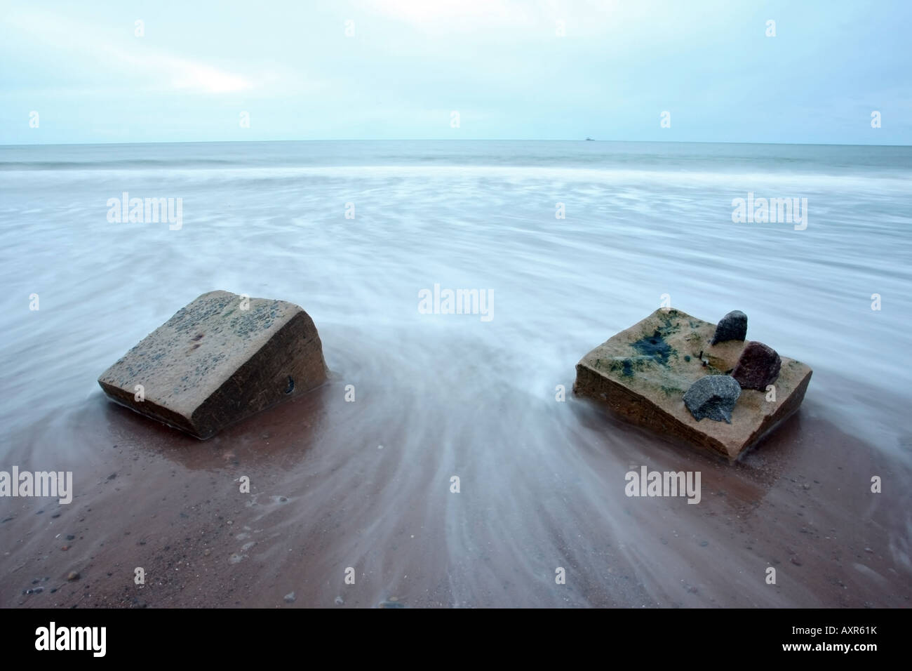 Ww2 tank traps hi-res stock photography and images - Alamy