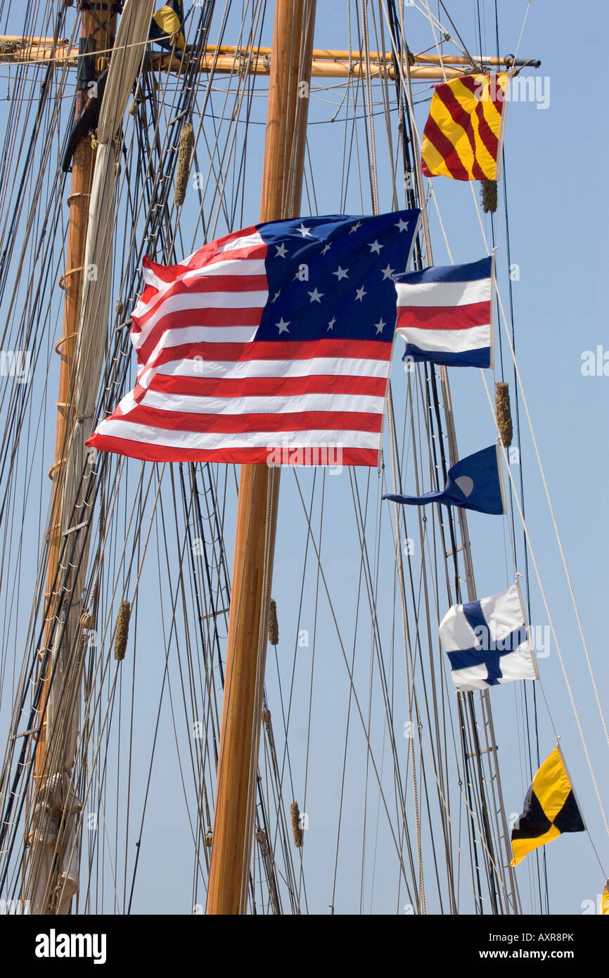 15 star flag hi-res stock photography and images - Alamy