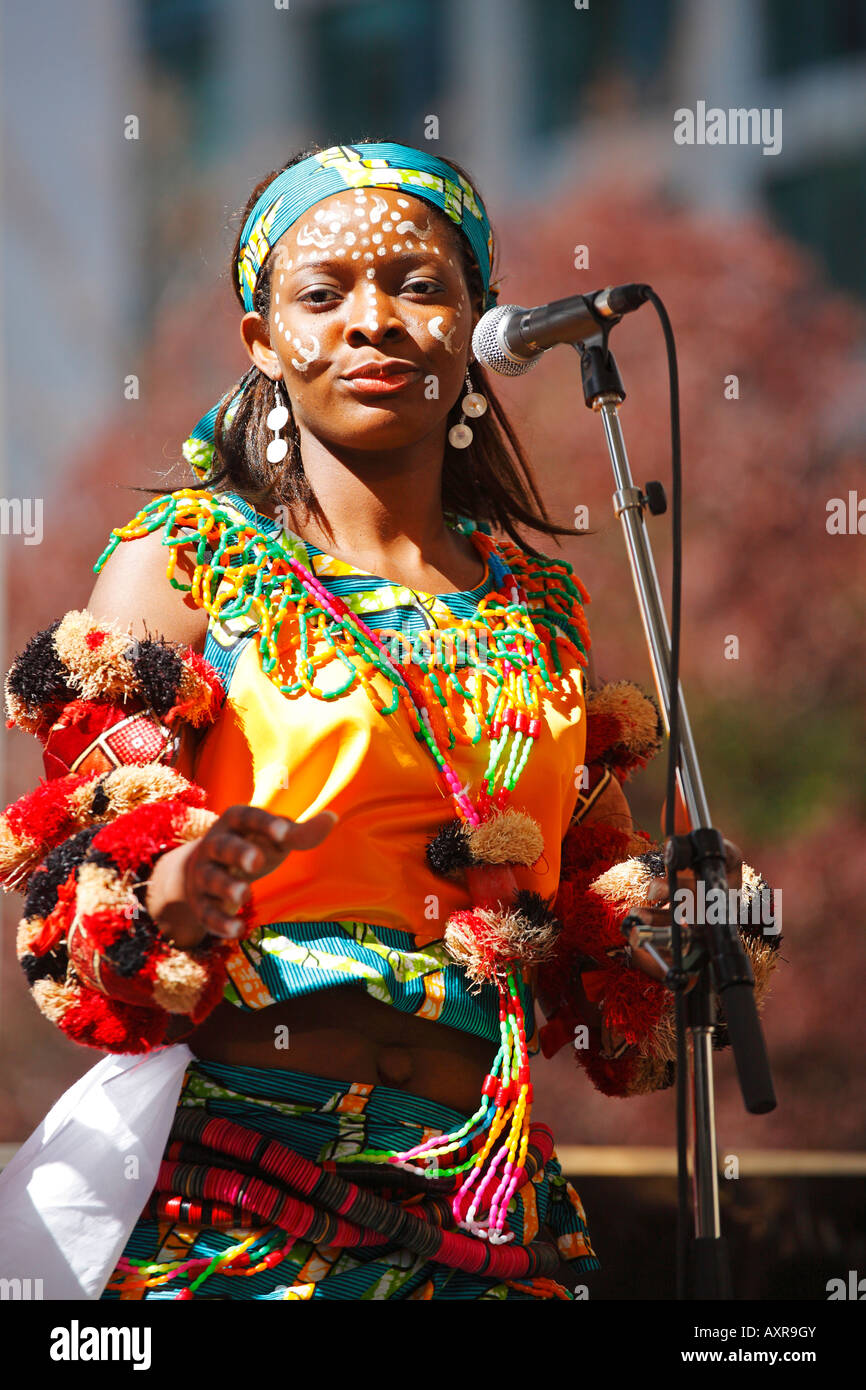 Nigerian dancer and singer, Vancouver, Canada Stock Photo - Alamy