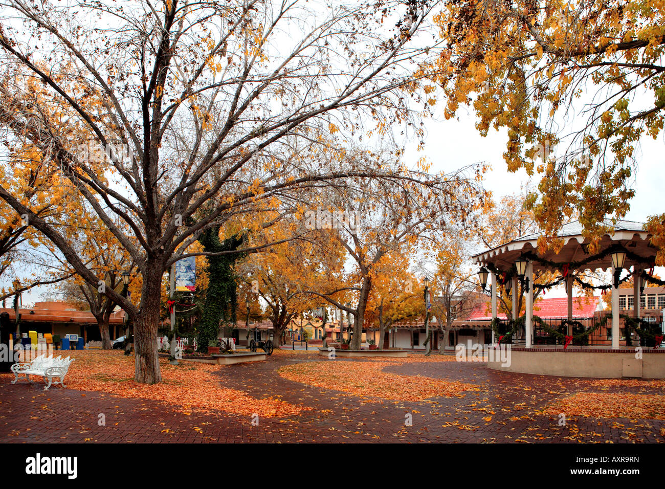 OLD TOWN PLAZA IN ALBUQUERQUE NEW MEXICO USA IN LATE FALL Stock Photo ...