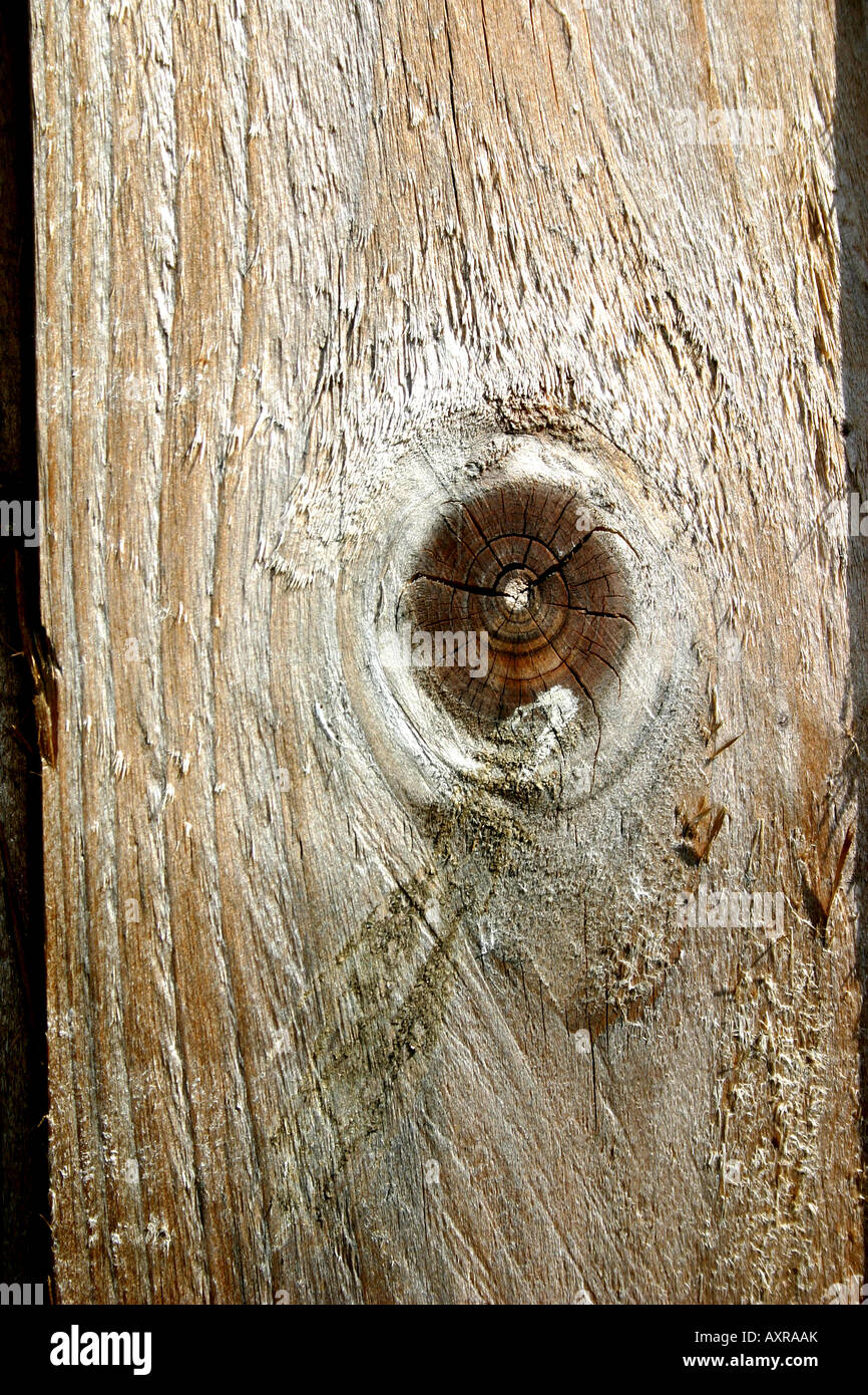 Aged knotty wood hi-res stock photography and images - Alamy