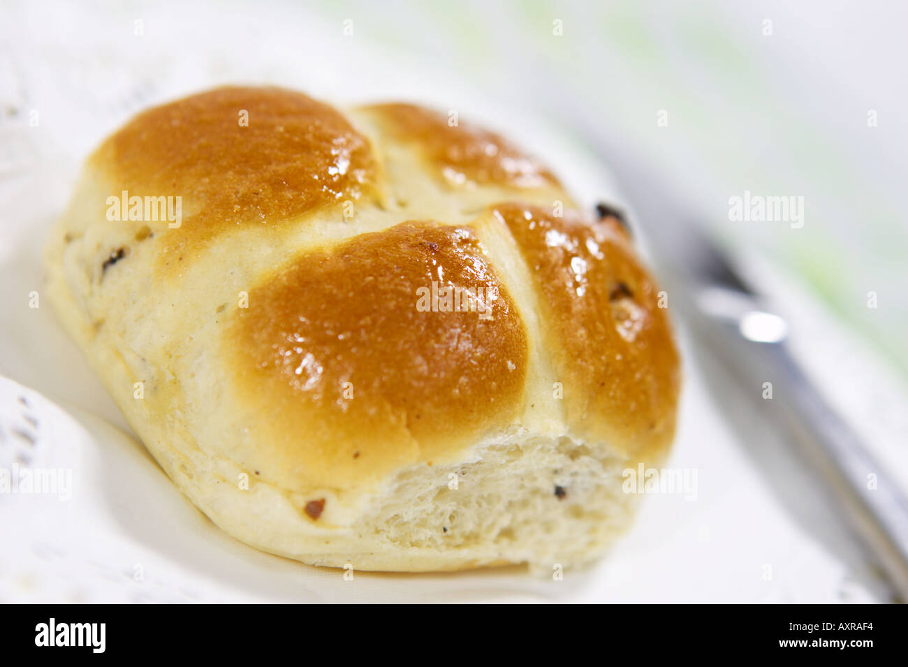Hot Cross Bun Stock Photo - Alamy
