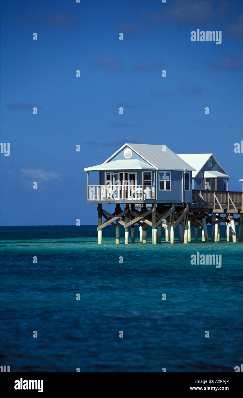 Bungalows on stilts over the water, Bermuda Stock Photo - Alamy