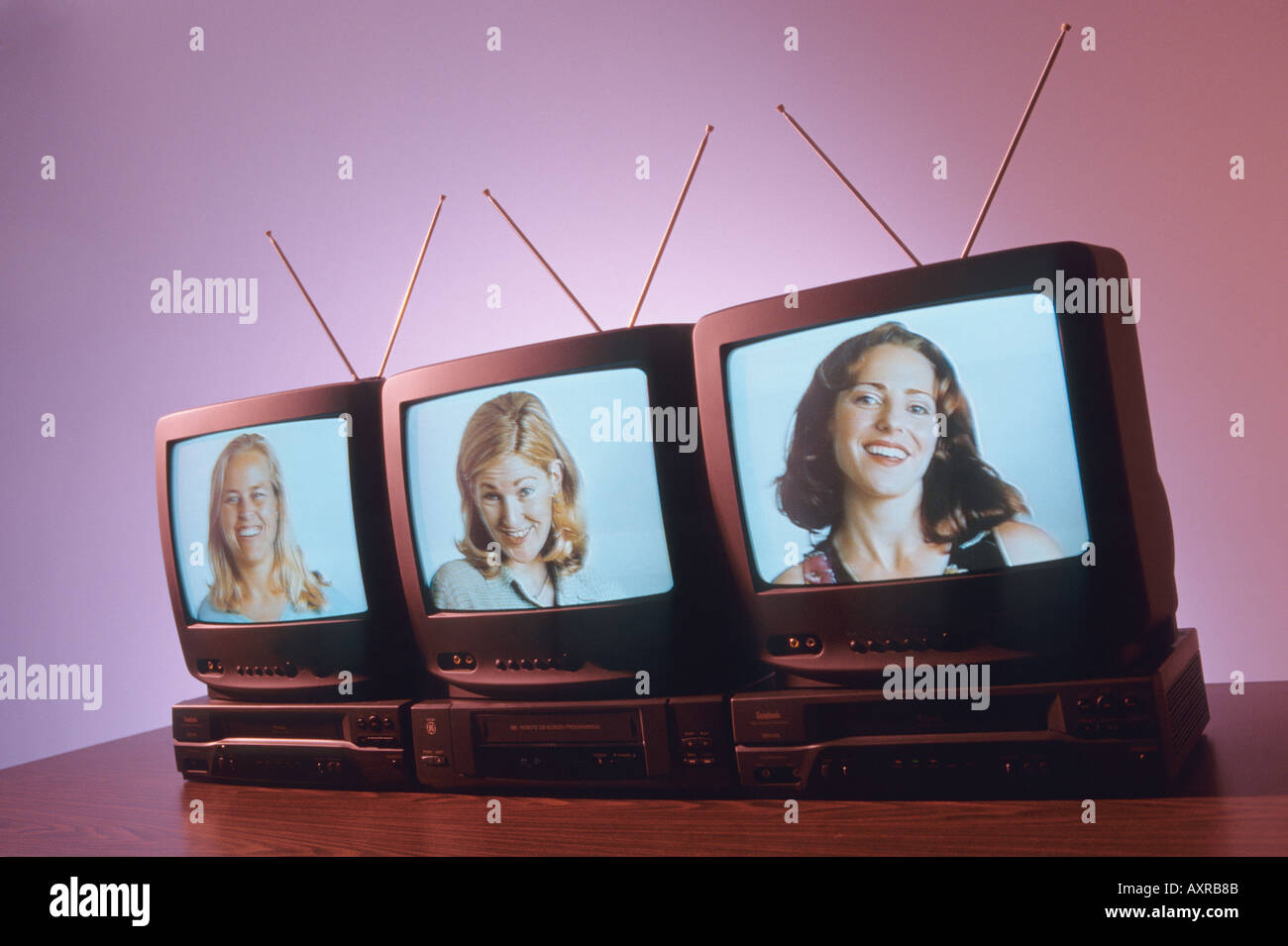 Colour Tv Sets Stock Photos & Colour Tv Sets Stock Images - Alamy