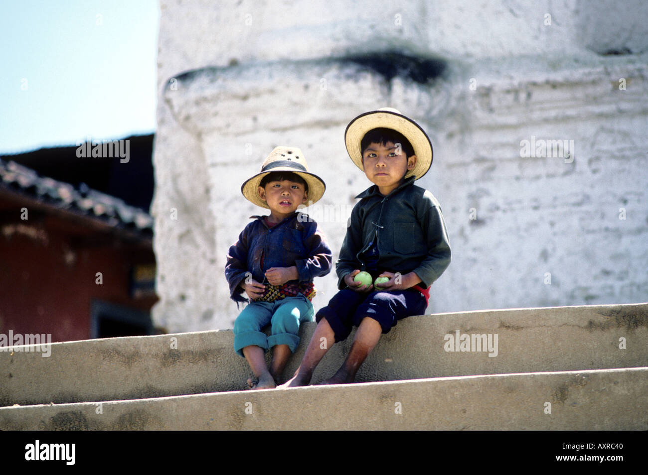 Ixil hi-res stock photography and images - Alamy