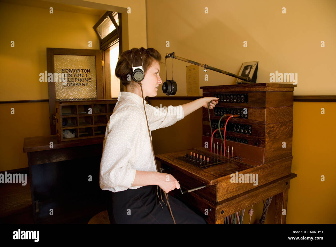 Switchboard operator hi-res stock photography and images - Alamy
