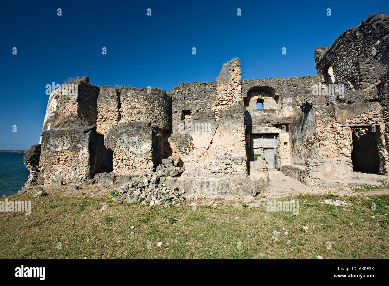 Kilwa Kisiwani Ruins, Tanzania, Africa, UNESCO site Stock Photo - Alamy