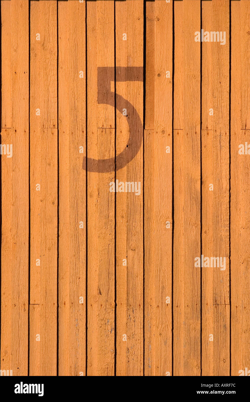 Number five painted hi-res stock photography and images - Alamy
