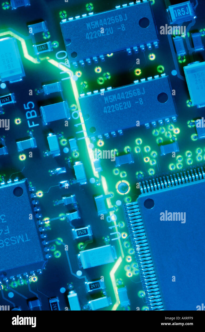 Small circuit board hi-res stock photography and images - Alamy