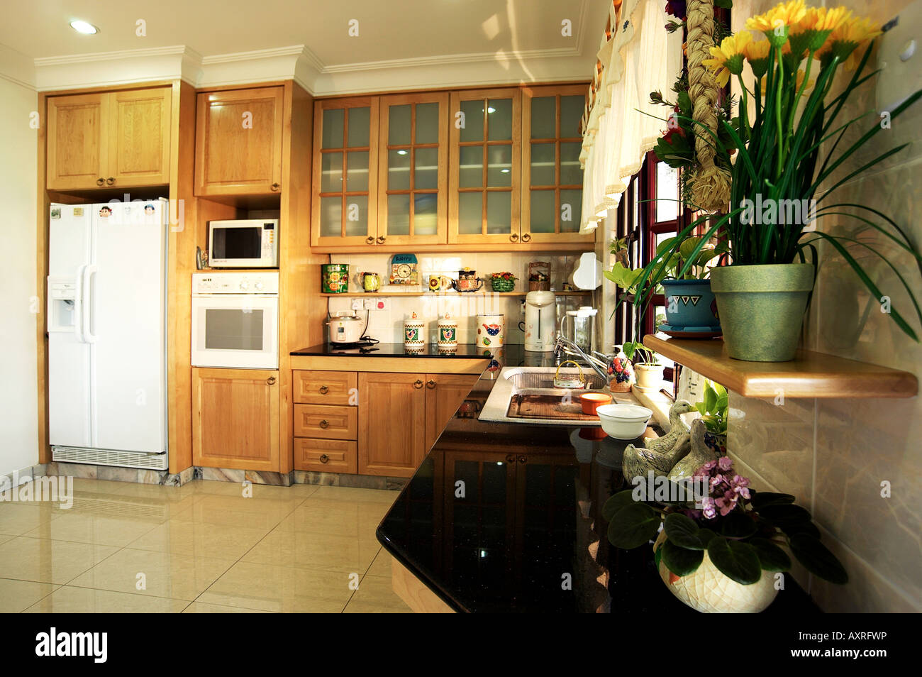 Full view of a kitchen Stock Photo - Alamy
