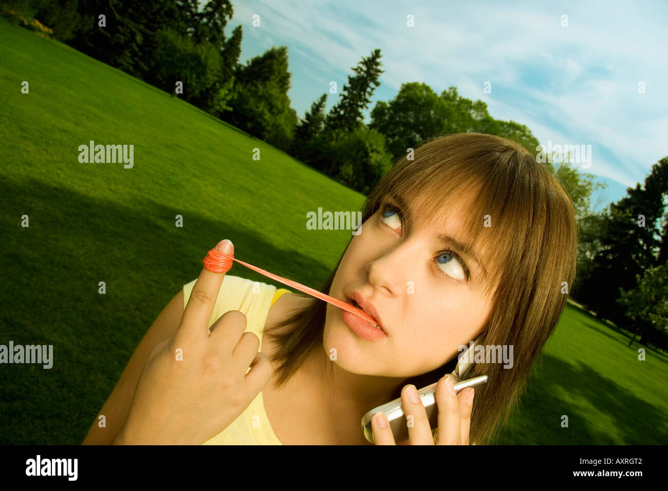 Teen bubble gum hi-res stock photography and images - Alamy