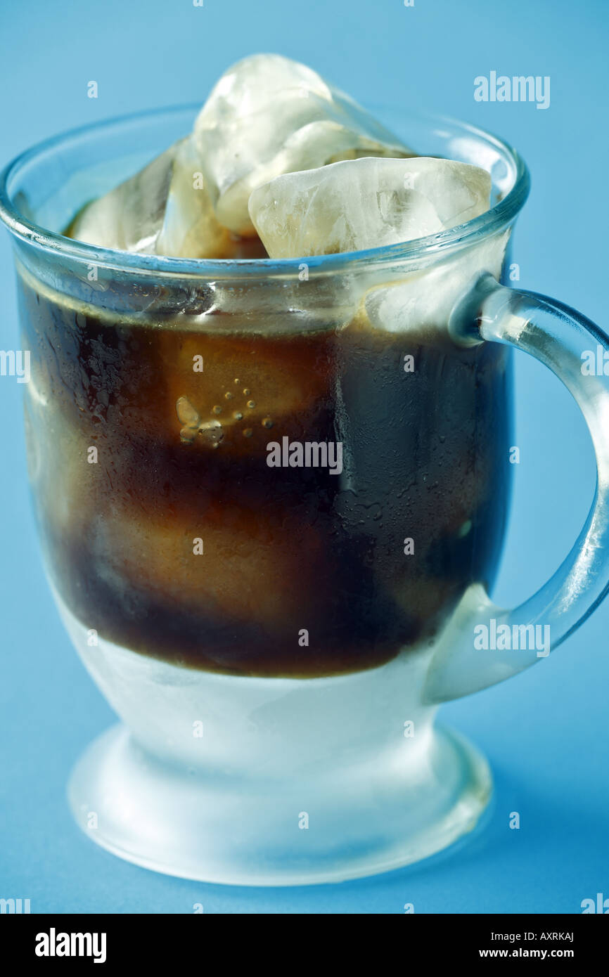 Coffee cup ice cubes hi-res stock photography and images - Alamy