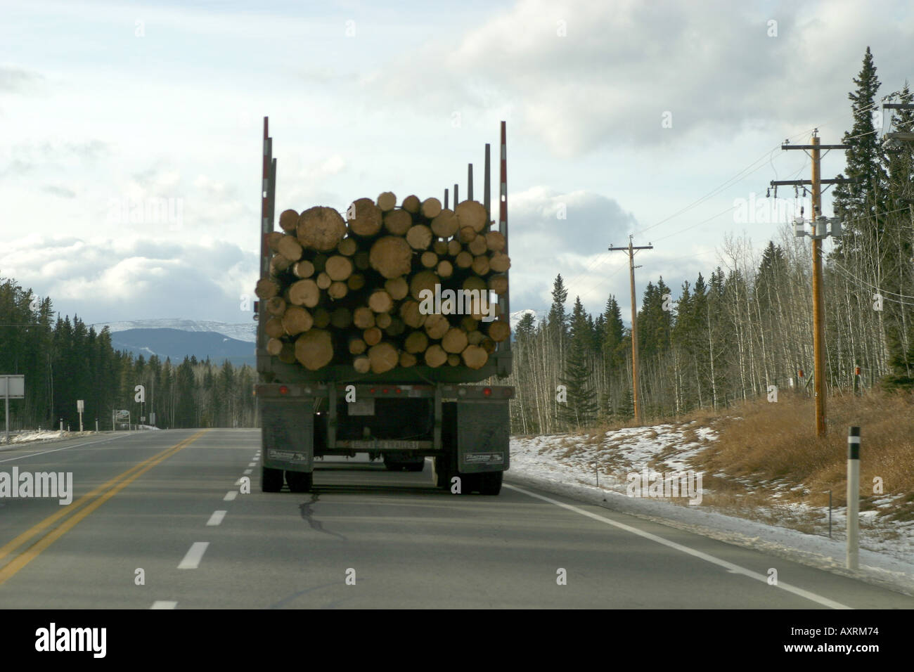 Firewood truck hi-res stock photography and images - Alamy