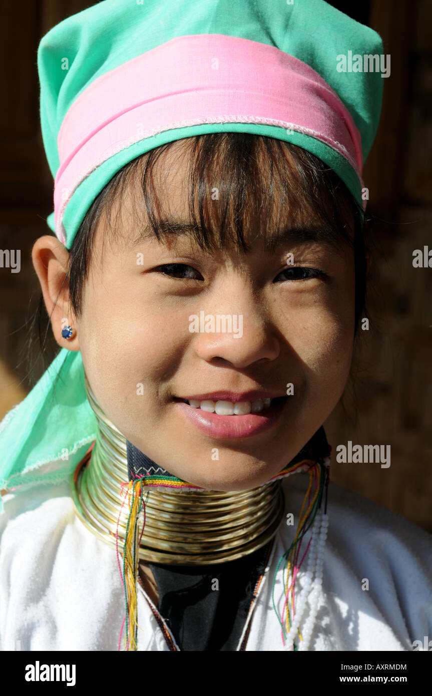 Long neck girl from the tribe of the Padaung Inle Lake Mynamar Asia ...