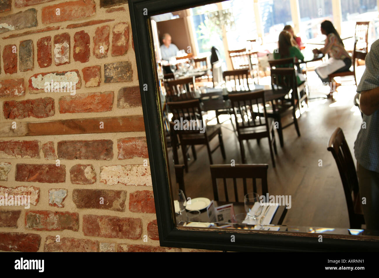 Architecture romance wine eat food drink restaurant hi-res stock ...